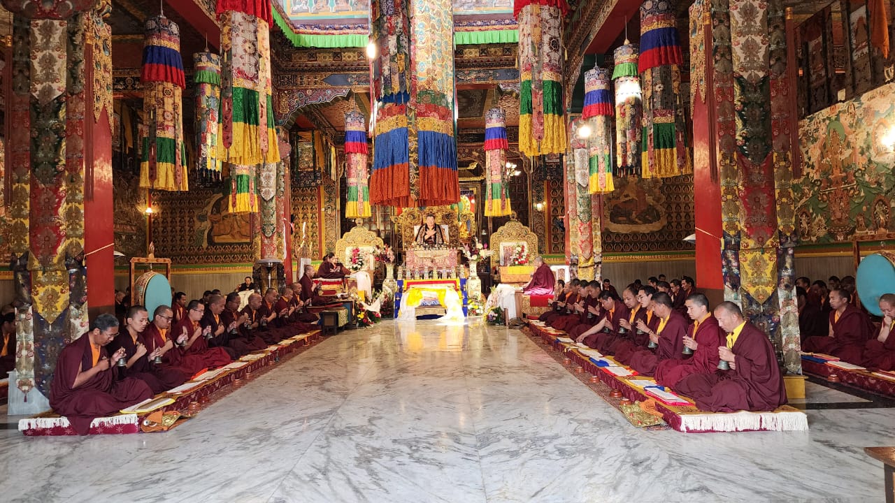 The Parinirvana Day of Kyabje Minling Trichen at Mindrolling Monastery ...